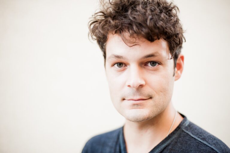 Christopher Cosmos - Marsal Lyon